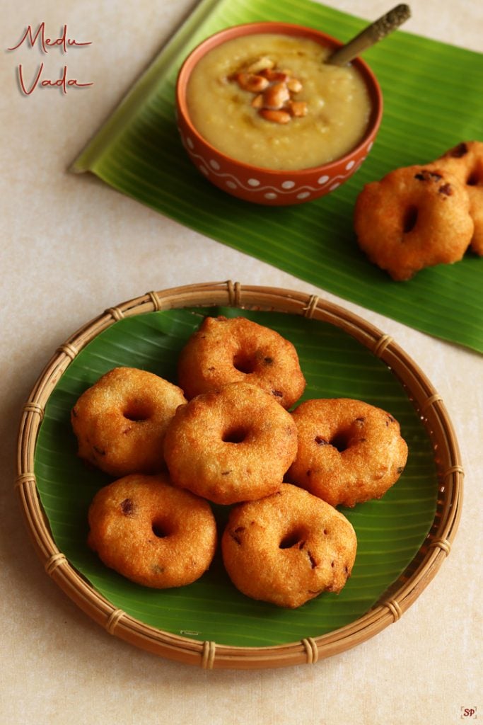 Medu vada ulundu vadai | The Singapore Travel