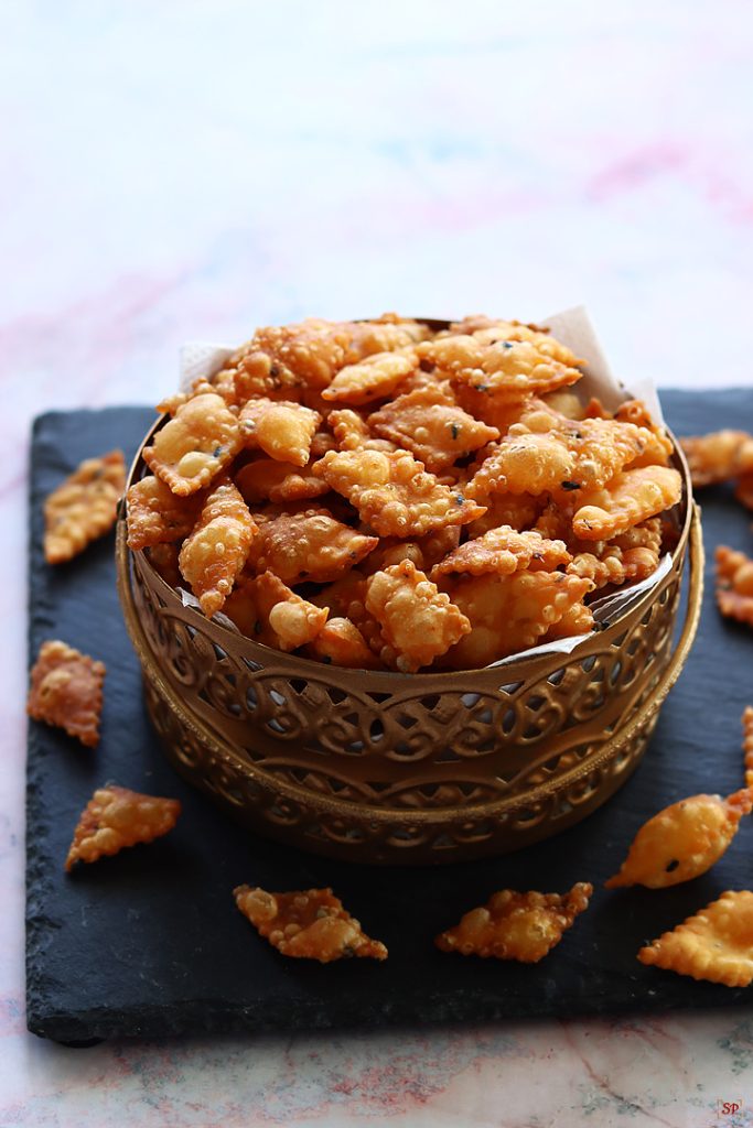 Spicy Diamond Cuts Recipe | Savory Diamond Cuts Recipe - Sharmis Passions