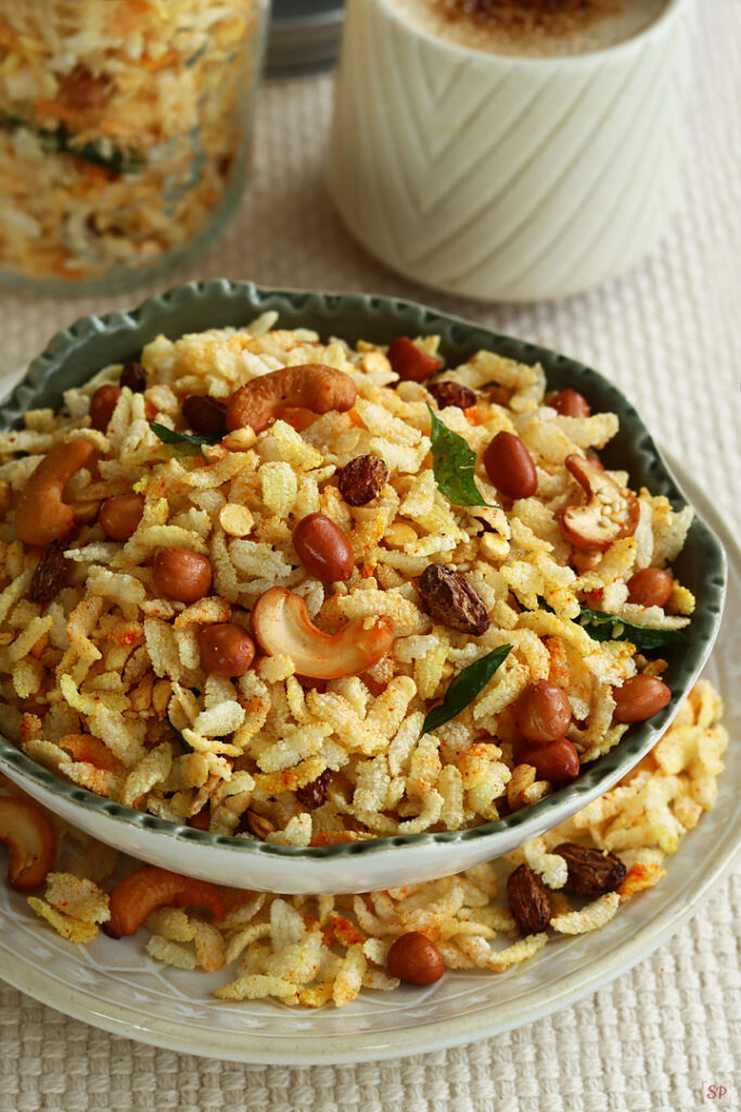 Poha Chivda Recipe | Aval Combination Recipe - Taste of Kuchaman