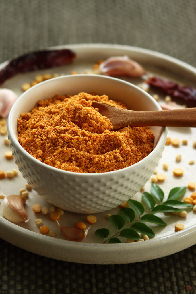 Garlic Podi Recipe | Poondu Podi Recipe - Taste of Kuchaman