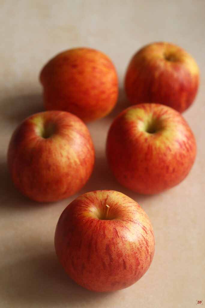 Apple Juice Recipe - Sharmis Passions