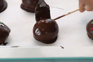 Bon Bons Recipe | Peanut Butter Chocolate Bon Bons Recipe - Sharmis ...