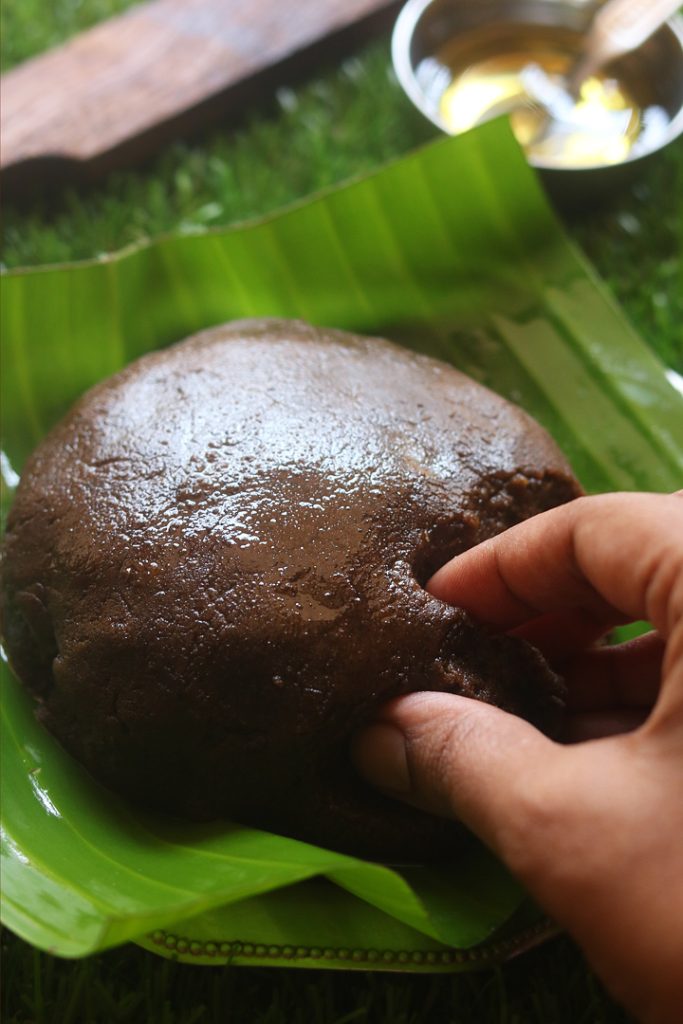 Ulundhu Kali Recipe | Ulunthankali Recipe - Sharmis Passions
