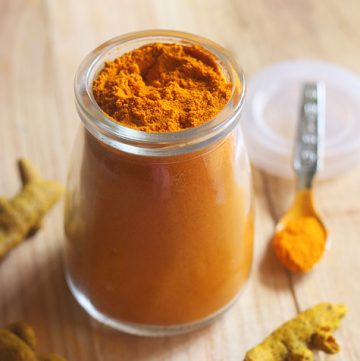 Turmeric Powder Recipe | Manjal Thool Recipe - Sharmis Passions