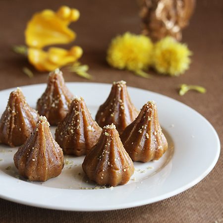 Mawa Modak Recipe | Khoya Modak Recipe - Sharmis Passions