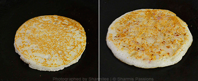 Onion Uttapam - Onion Uthappam Recipe | Breakfast Recipes - Sharmis ...