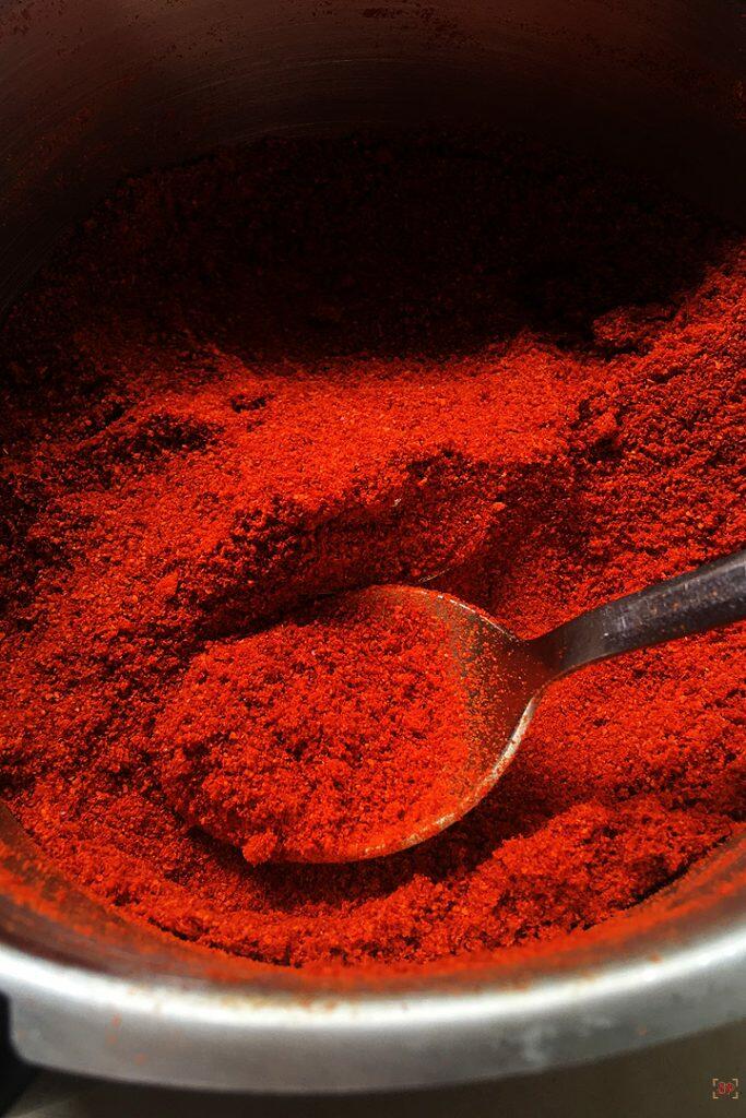 Chilli Powder Recipe | Kashmiri Chilli Powder Recipe - Sharmis Passions