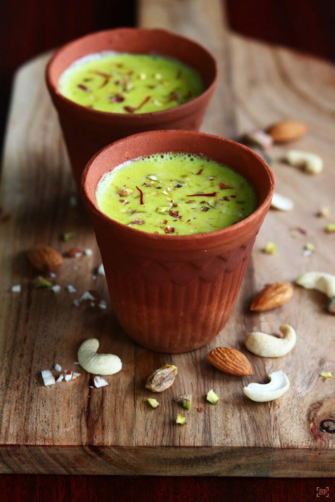 Masala Milk Recipe | Masala Doodh | Masala Paal - Sharmis Passions