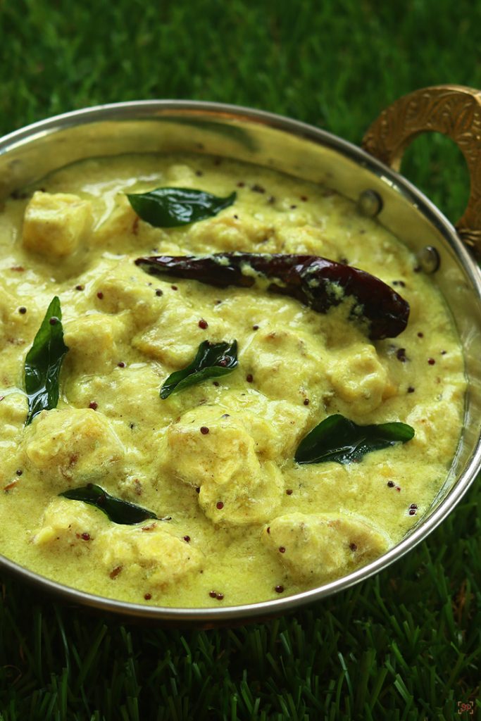 Kalan Recipe | Kurukku Kalan Recipe - Sharmis Passions