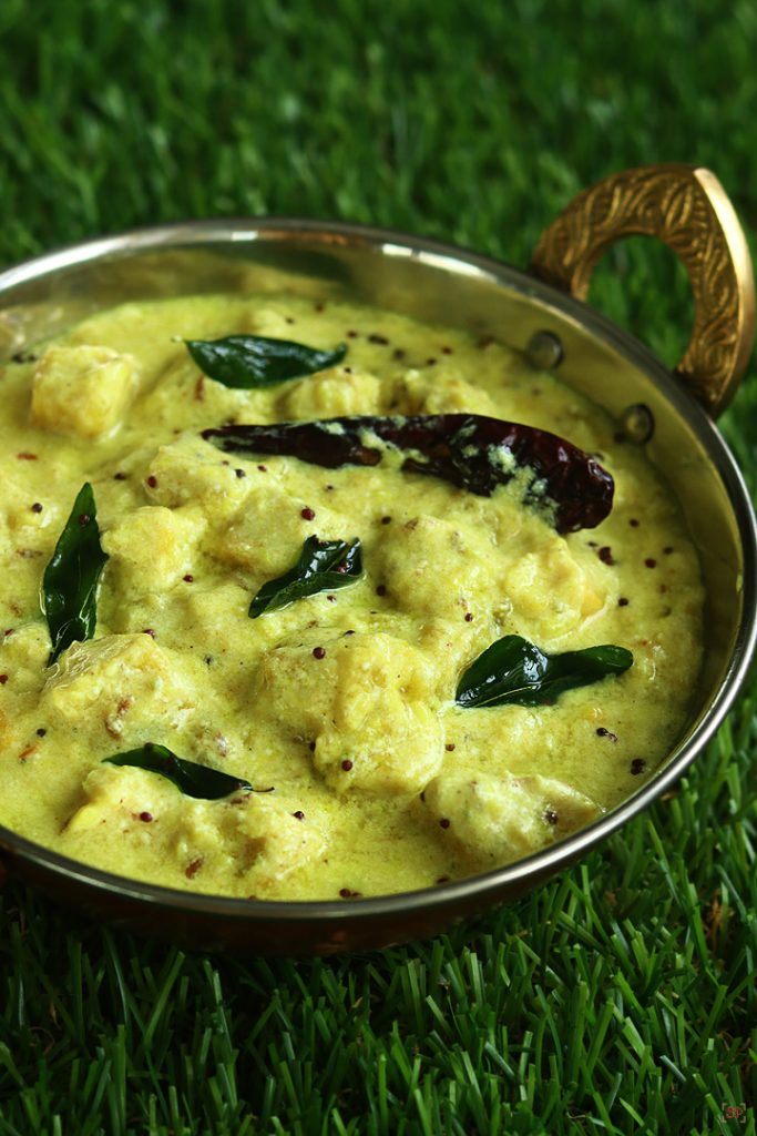 Kalan Recipe | Kurukku Kalan Recipe - Sharmis Passions