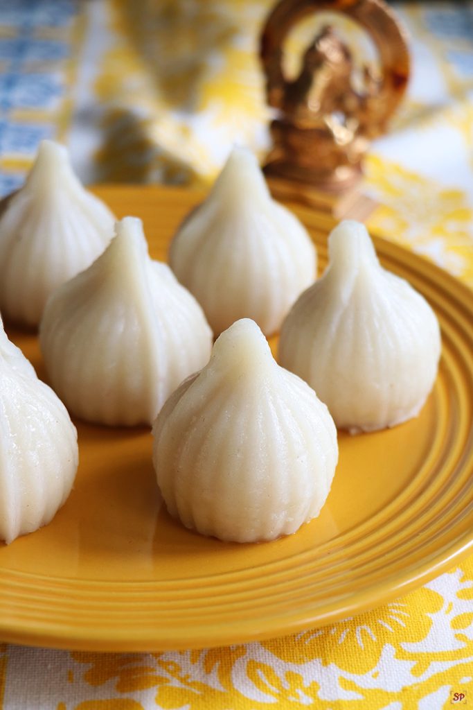 Modak Recipe (with mold and without mold) - Sharmis Passions