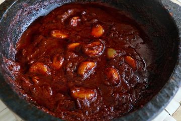 Poondu Kuzhambu Recipe | Garlic Kulambu Recipe- Sharmis Passions