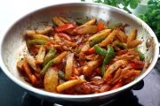 Aloo Capsicum Recipe | Aloo Shimla Mirch Recipe - Sharmis Passions