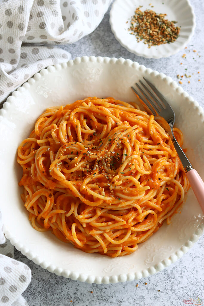 Tomato Pasta Recipe | Tomato Spaghetti Recipe - Sharmis Passions